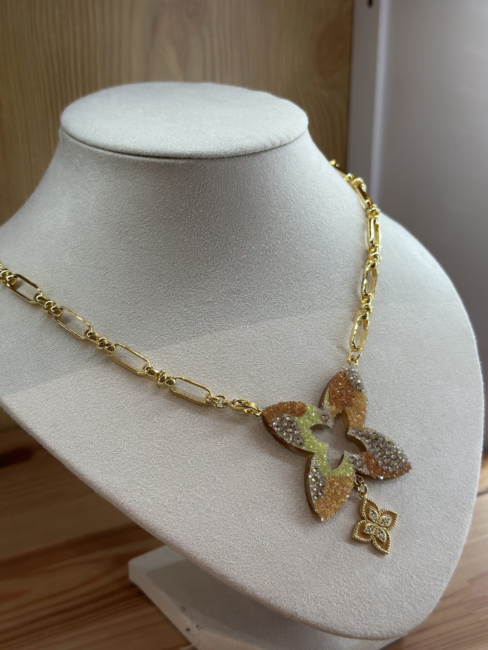 Sophie Goetsch - collier collection matcha latte - La Boutik d'Anna